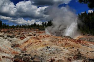 Geyser Facts for Kids - Education site