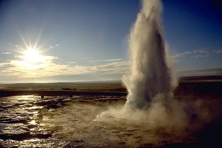 Geyser Facts for Kids - Education site