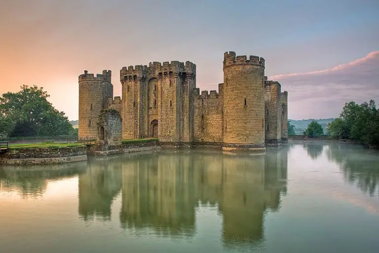 Medieval Architecture - Education site